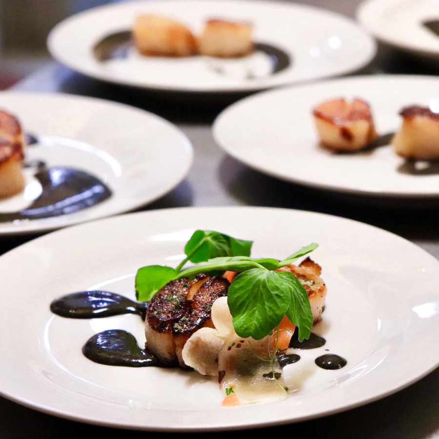 Mastering the Art of Food Presentation – Lordwell Catering Equipment